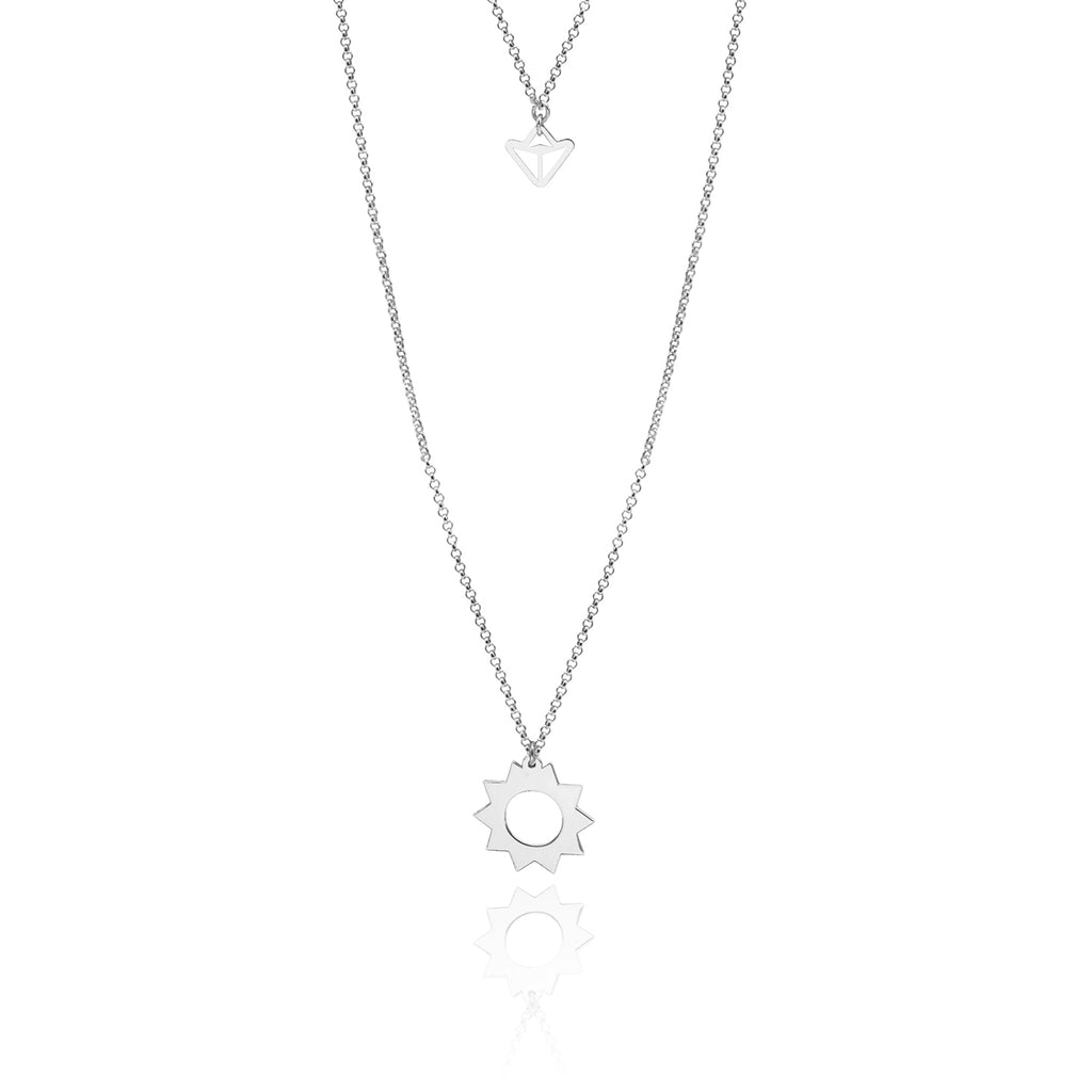 Lănțișoare argint și coliere cu perle - Modele deosebite